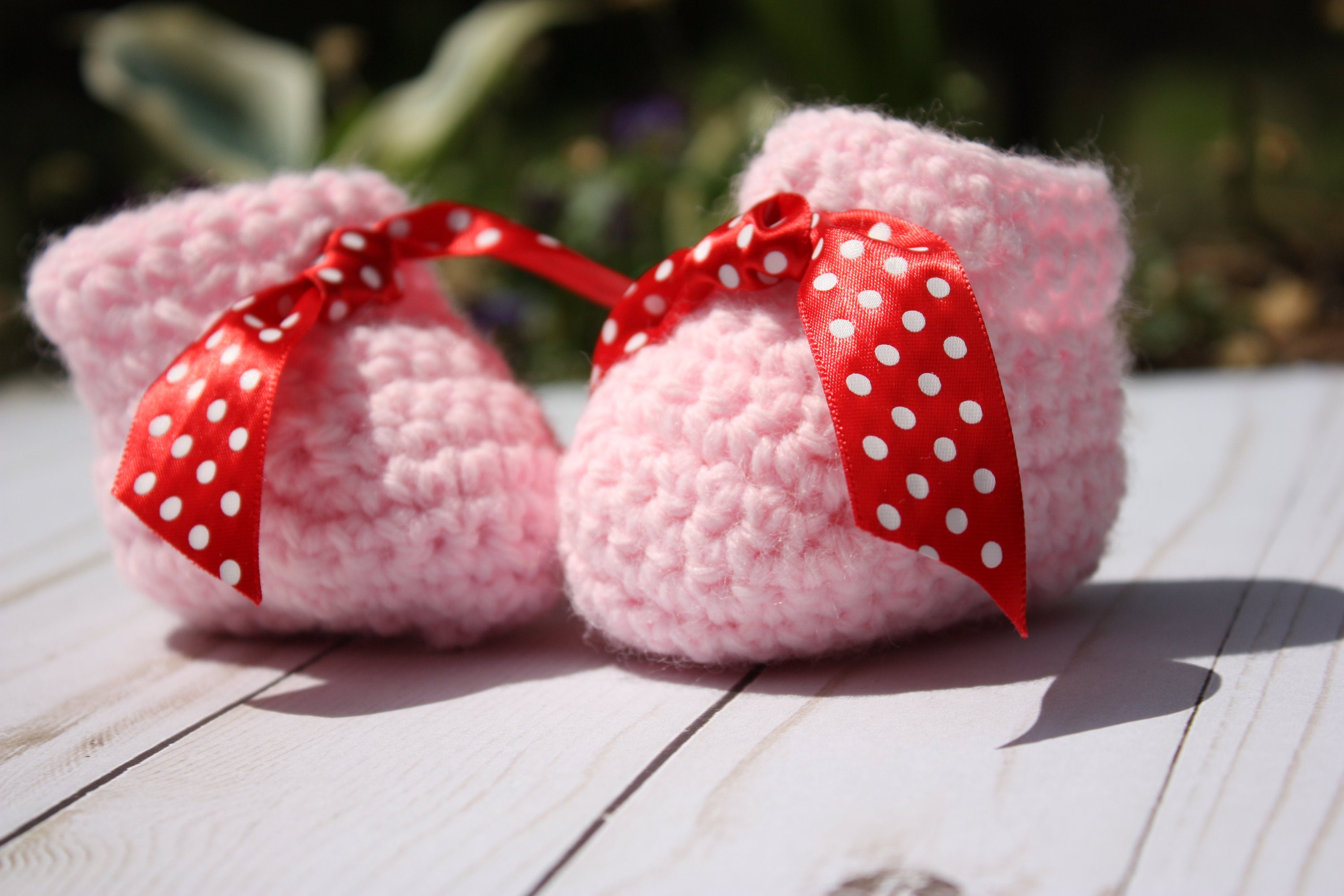 Red Bow Pink Baby Booties Polka Dot Pink Booties Pink Crochet Booties ...