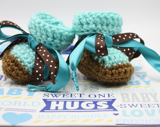 Teal and Brown Booties With Polka Dot Bows - Cuffed Crochet Newborn ...