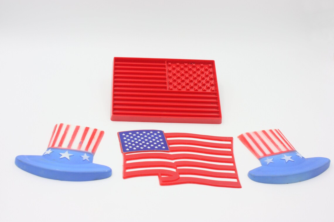 July 4 Cake Toppers - Tupperware Flag Cookie Cutter - Uncle Sam Hat Cake Toppers - Vintage July ...