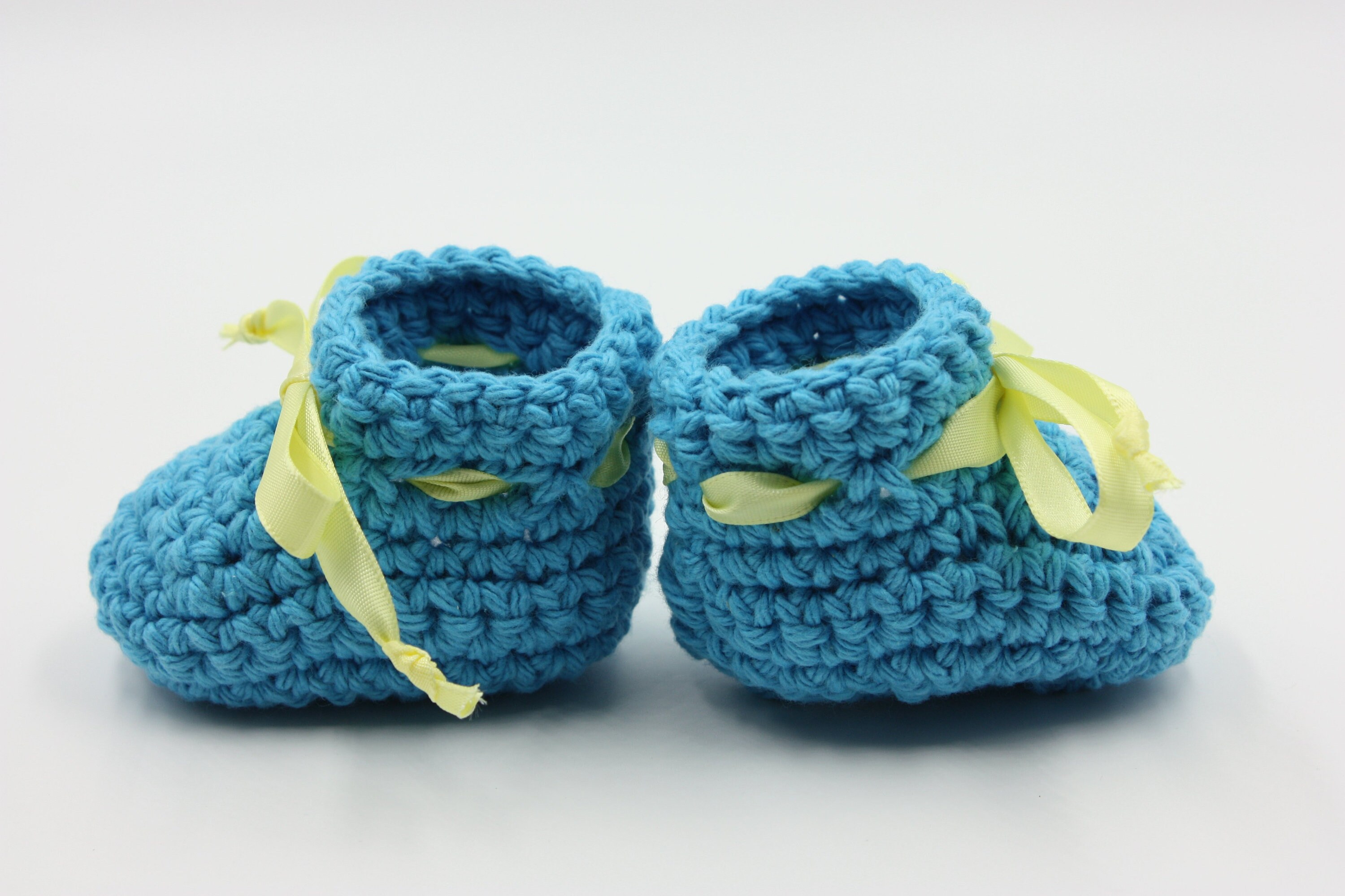Blue Cotton Baby Booties With Yellow Bow - Newborn Blue Booties ...