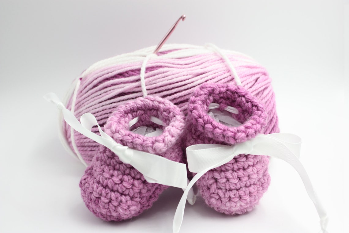 Crochet Plum Booties 3 to 6 Months Baby Booties Ribbon Ombre Booties - Etsy