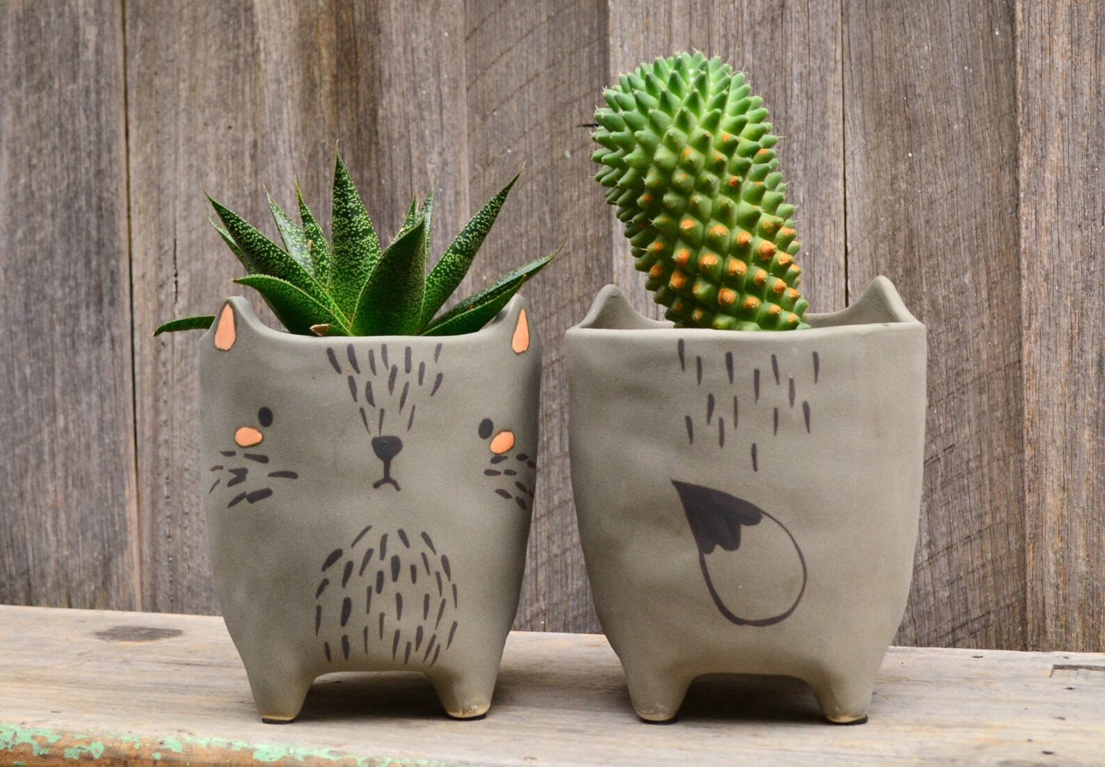 Handmade Charcoal Grey Ceramic Henry Hamster Footed Planter - Etsy