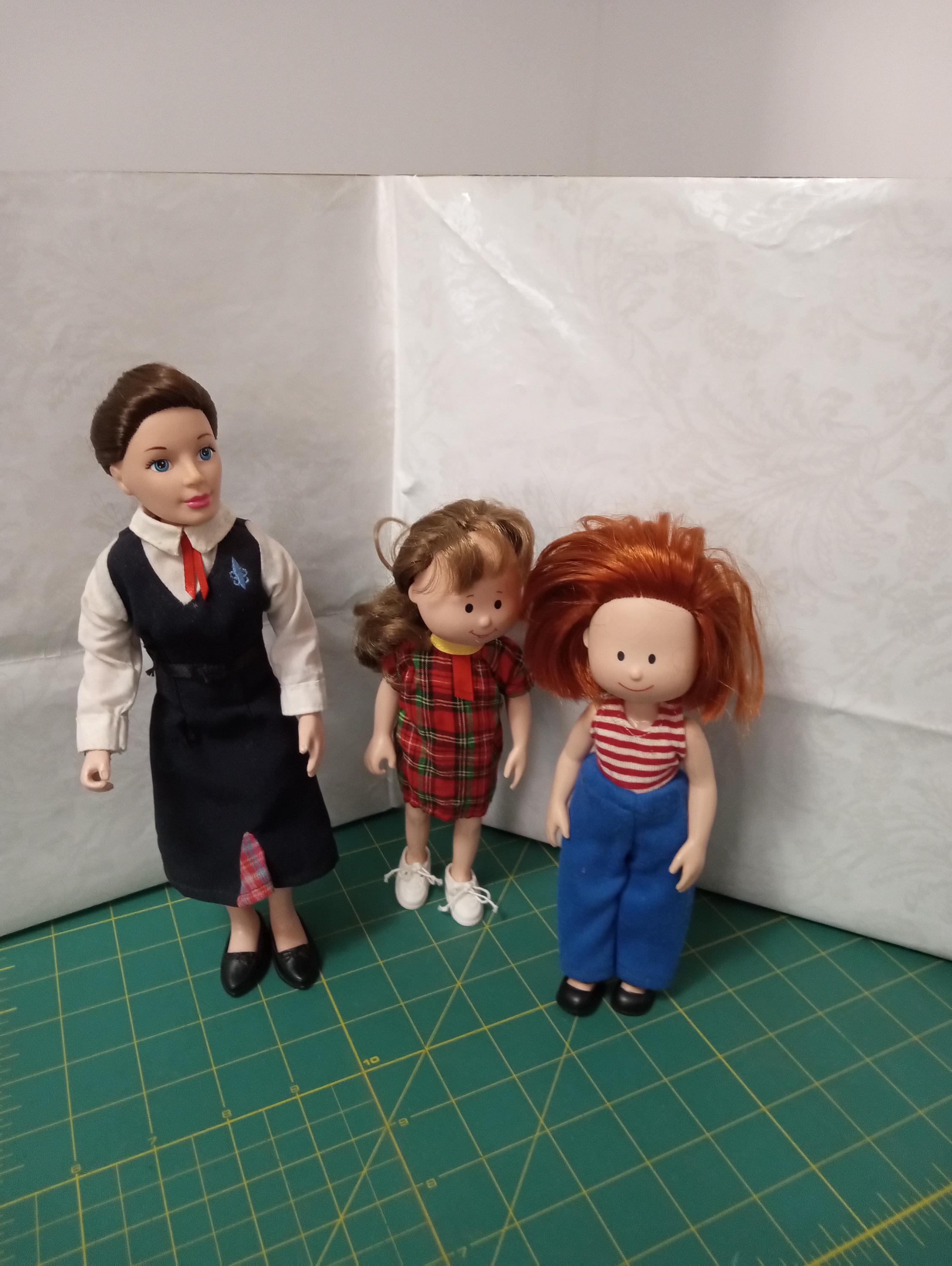Madeline, Miss Clavel, Danielle Dolls. Veterinarian Set With Genevieve ...