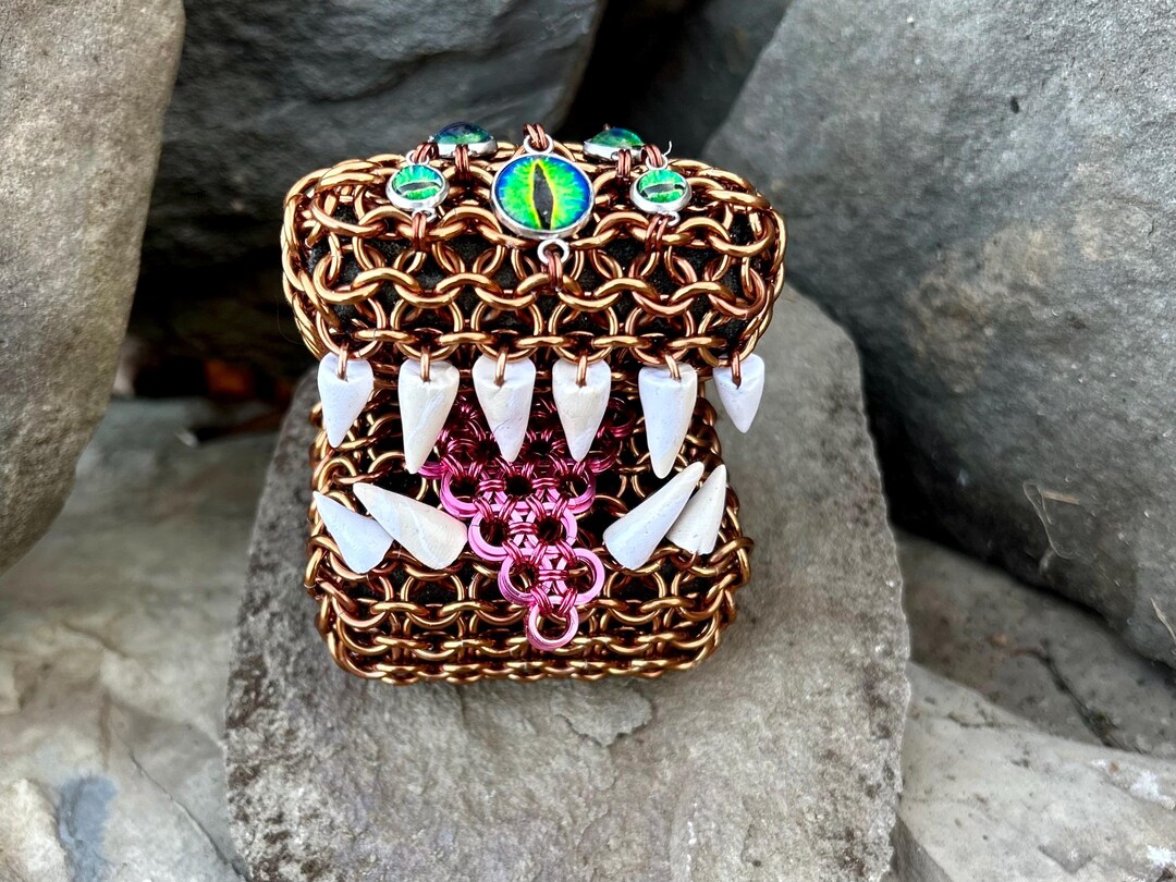 Mimic Fidget Toy - Dungeons & Dragons Monster Stress Ball - Squishy ...