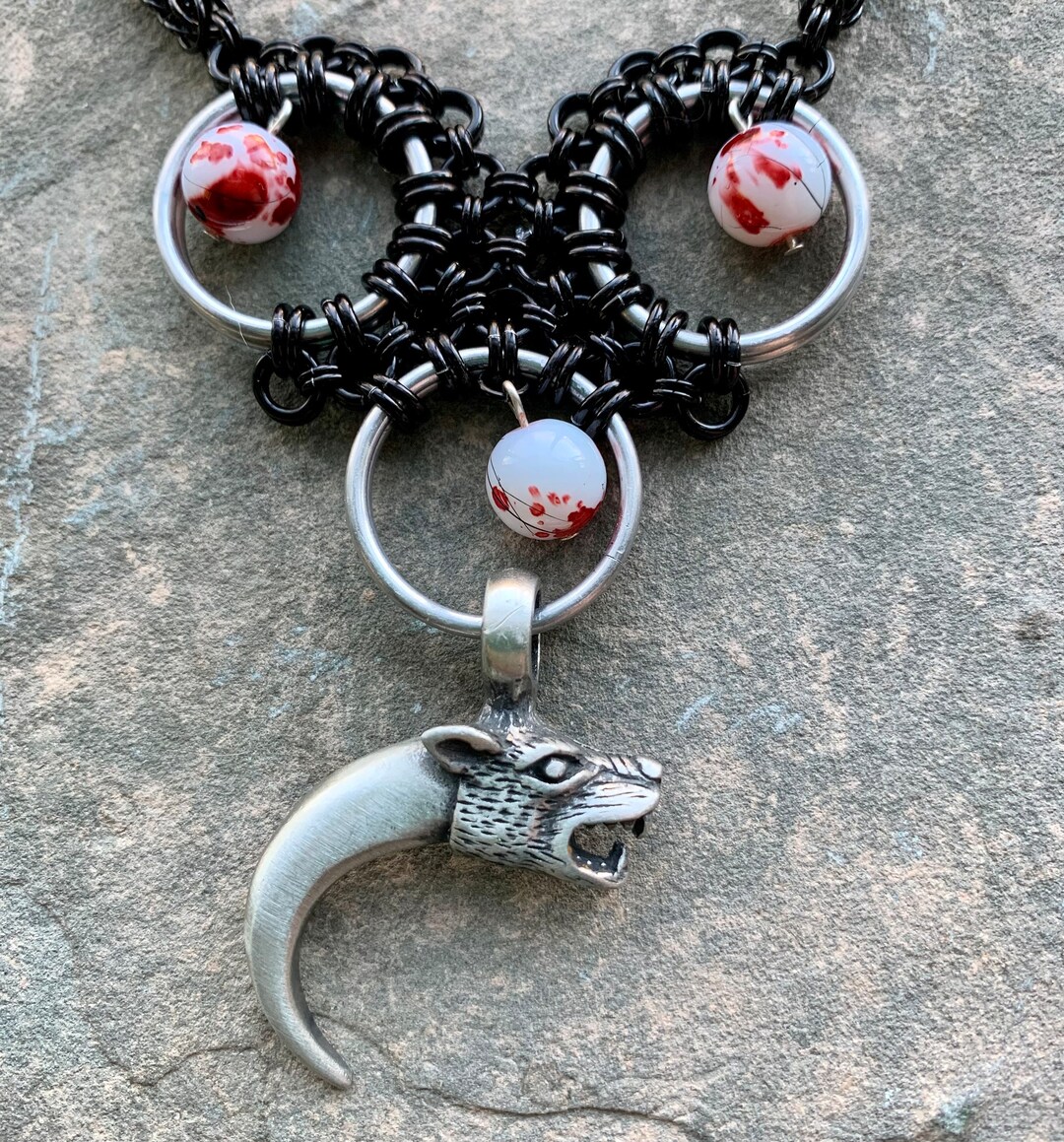 Black Chainmail Werewolf Necklace - Bloody Full Moon Horror Necklace - Etsy