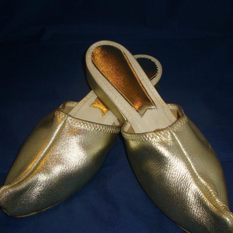 Vintage Genie Slippers - Etsy