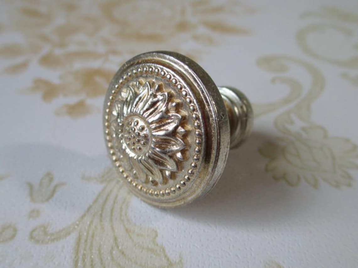 Shabby Chic Dresser Knob Pull Drawer Knobs Pulls Handles - Etsy