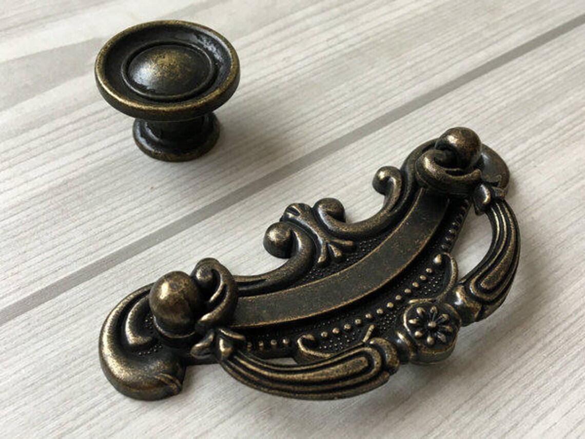 2 1/2 Drop Bail Drawer Pulls Vintage Look Dresser Knobs - Etsy
