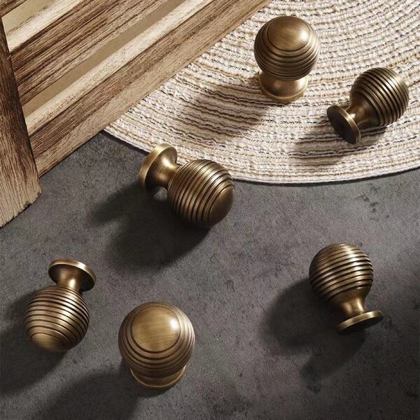 Brass Beehive Cupboard Knobs - Etsy