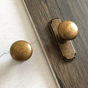 Antique Bronze Cabinet Knobs Door Knob Dresser Drawer Knobs Pulls Handles Rustic Retro Vintage ...