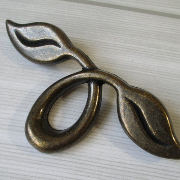 Leaf Drawer Pulls - Etsy