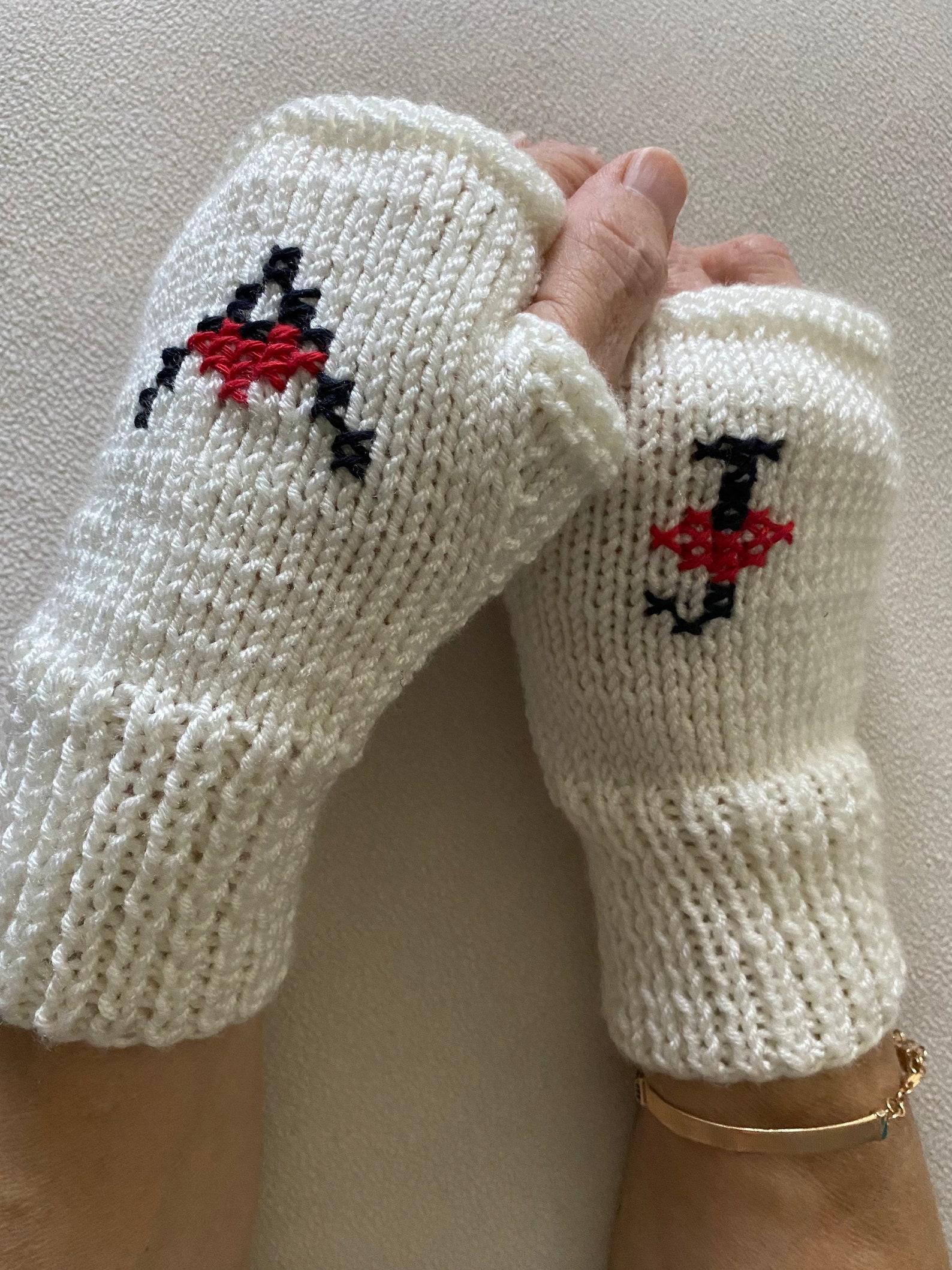 Personalized Knit Ivory Fingerless Gloves With Black Letter and Red ...