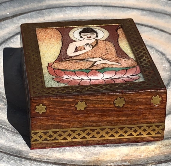 Crushed Gemstone Buddha Box Serene Buddha Jewelry or … - Gem