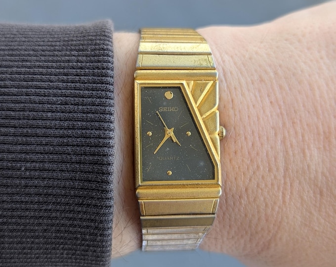 Vintage SEIKO Starburst Asymmetrical Piano Style Quartz Watch With ...