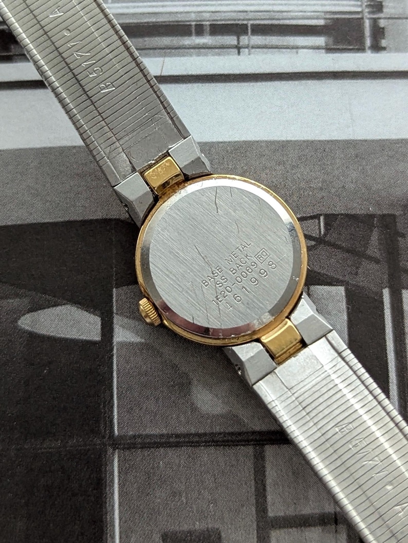 Vintage SEIKO Two-tone Tank Watch: Quartz Round Bezel - Etsy Australia