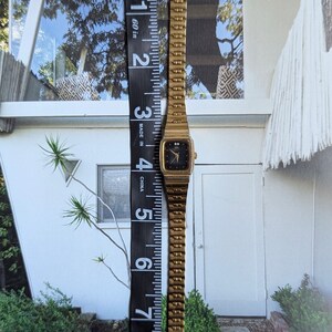 Vintage SEIKO Small Tank Quartz Watch With Original Band Diamond Detail ...