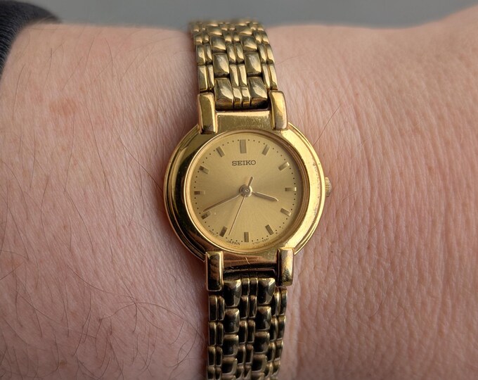 Vintage 1980’s Gold Tone Seiko Women's Watch Classy Elegant Oldmoney ...
