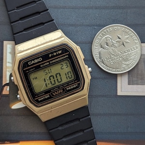 Vintage CASIO Gold and Black Digital Quartz Watch With Original Silicon ...