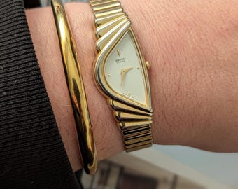 Vintage SEIKO Half Moon Watch From Gold Tone Quartz Watch With New ...