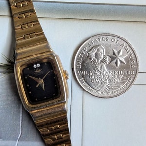 Vintage SEIKO Small Tank Quartz Watch With Original Band Diamond Detail ...