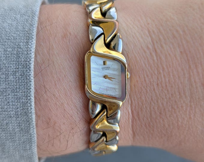 Vintage SEIKO Two Tone Asymmetrical Quartz Watch With Pearlescent Face ...