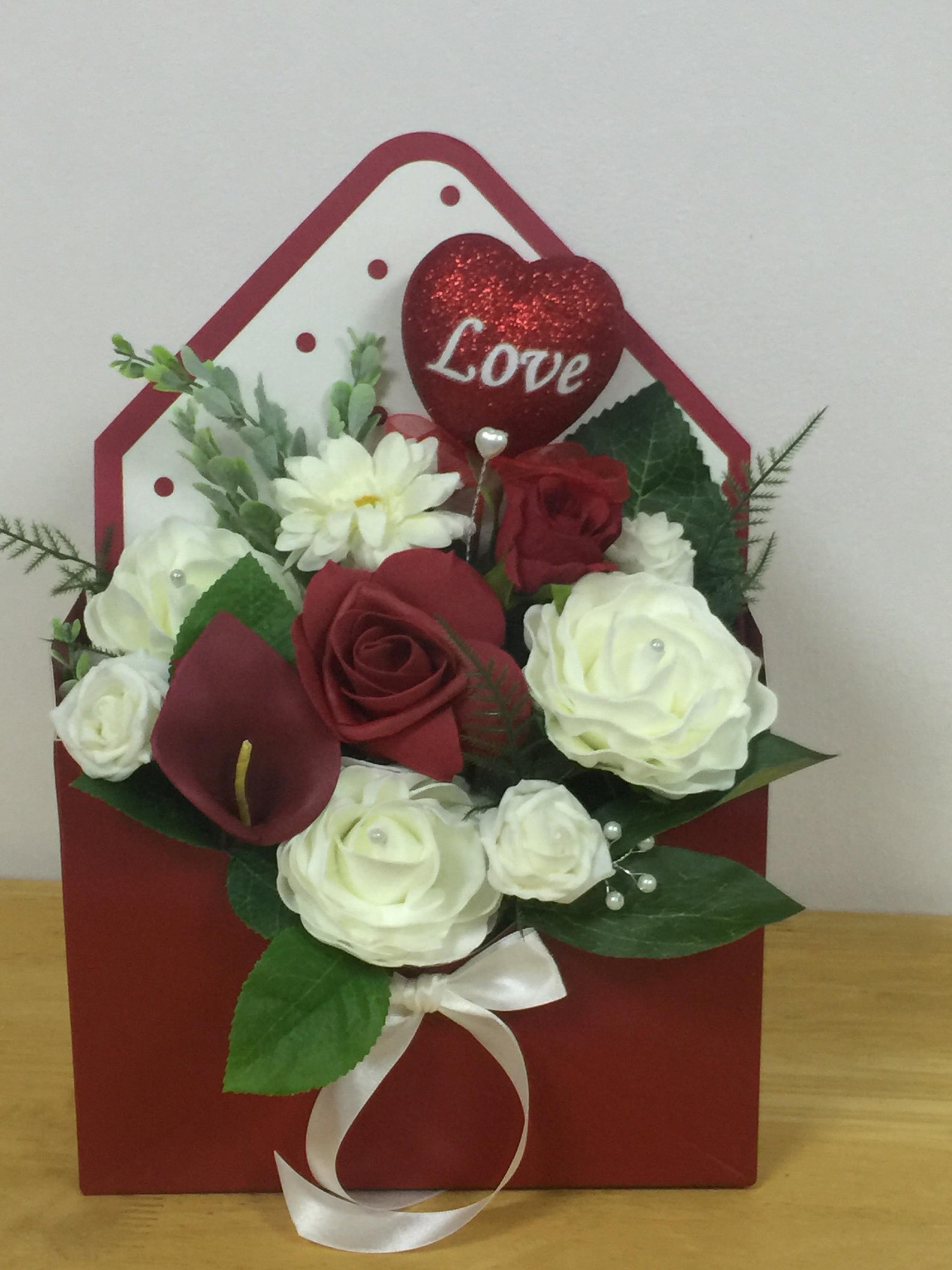 Envelope Box Style Red Rose Flower Arrangement for - Etsy