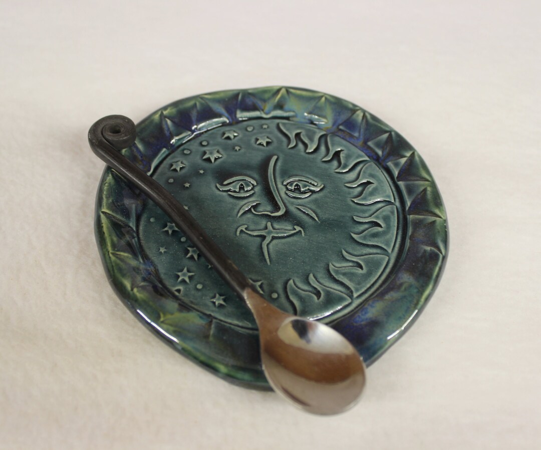 Cosmic Sun and Stars Ceramic Spoon Rest - Etsy.de
