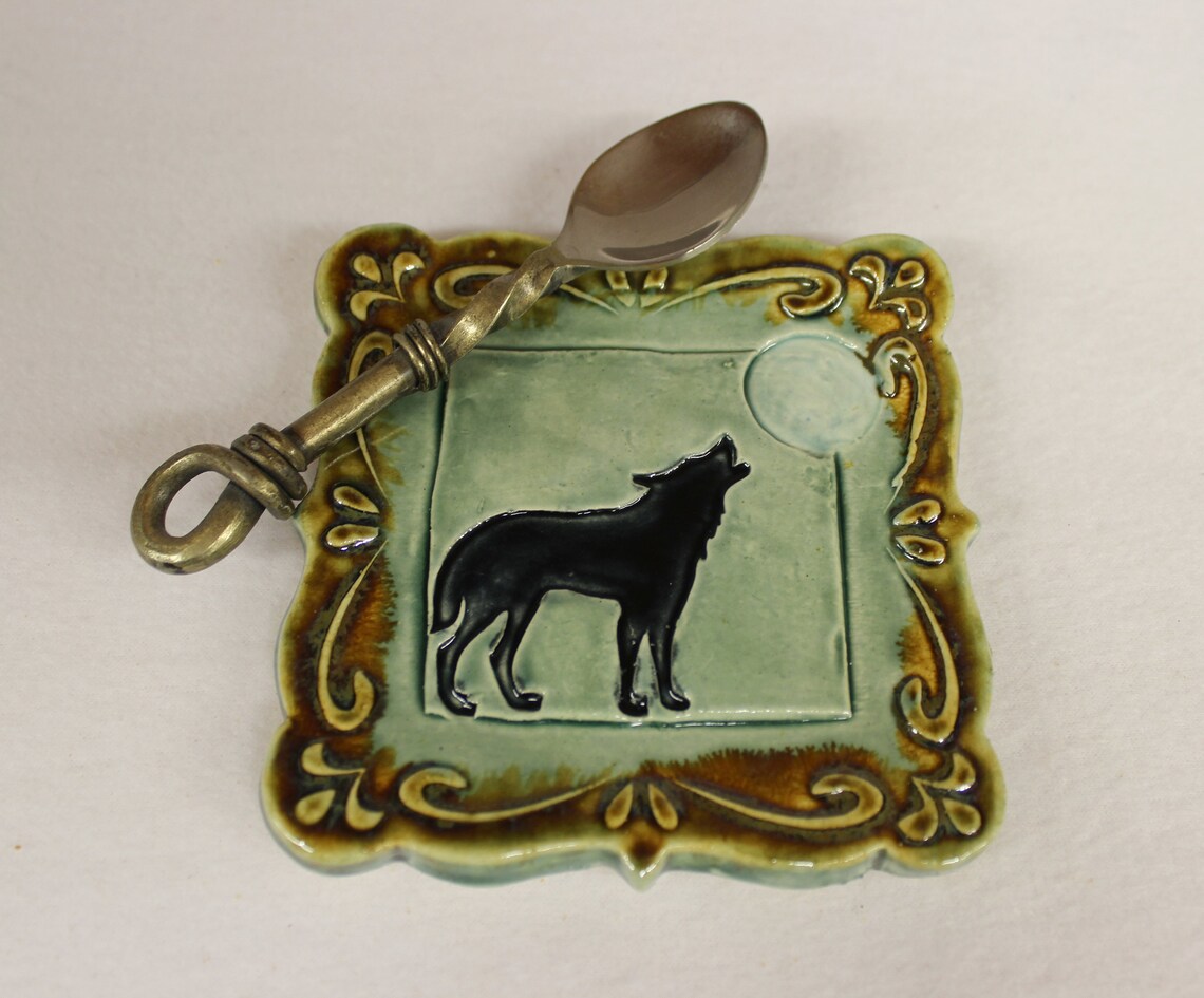 Howling Wolf and Full Moon Spoon Rest, Jewelry Dish - Etsy