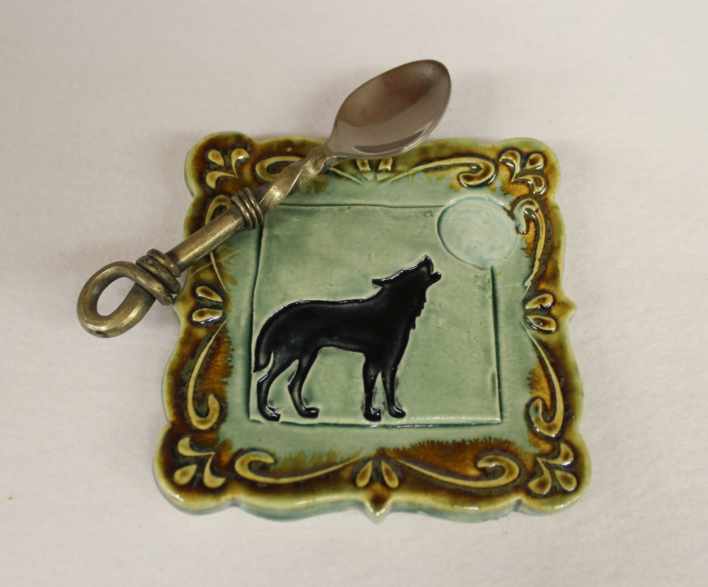 Howling Wolf and Full Moon Spoon Rest, Jewelry Dish - Etsy