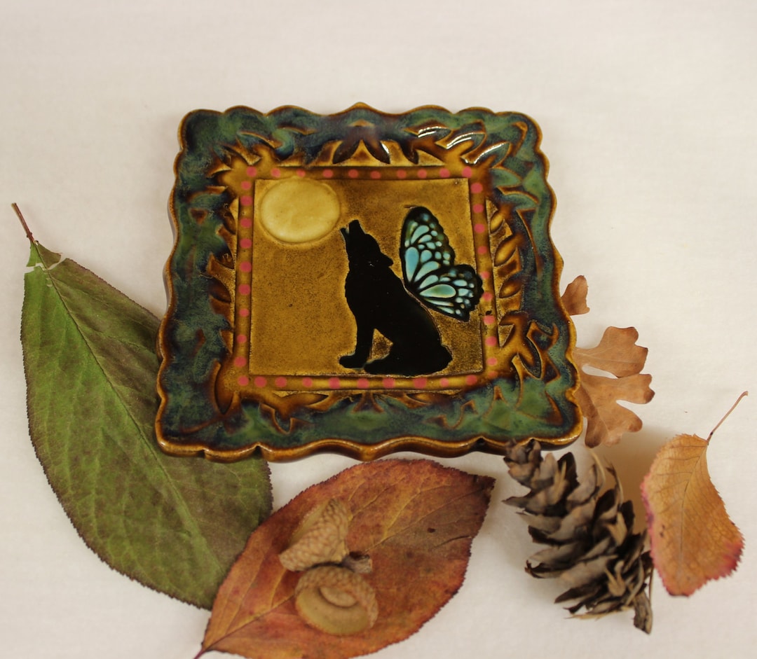 Magic Wolf Howling at a Full Moon Spoon Rest, Jewelry Dish - Etsy