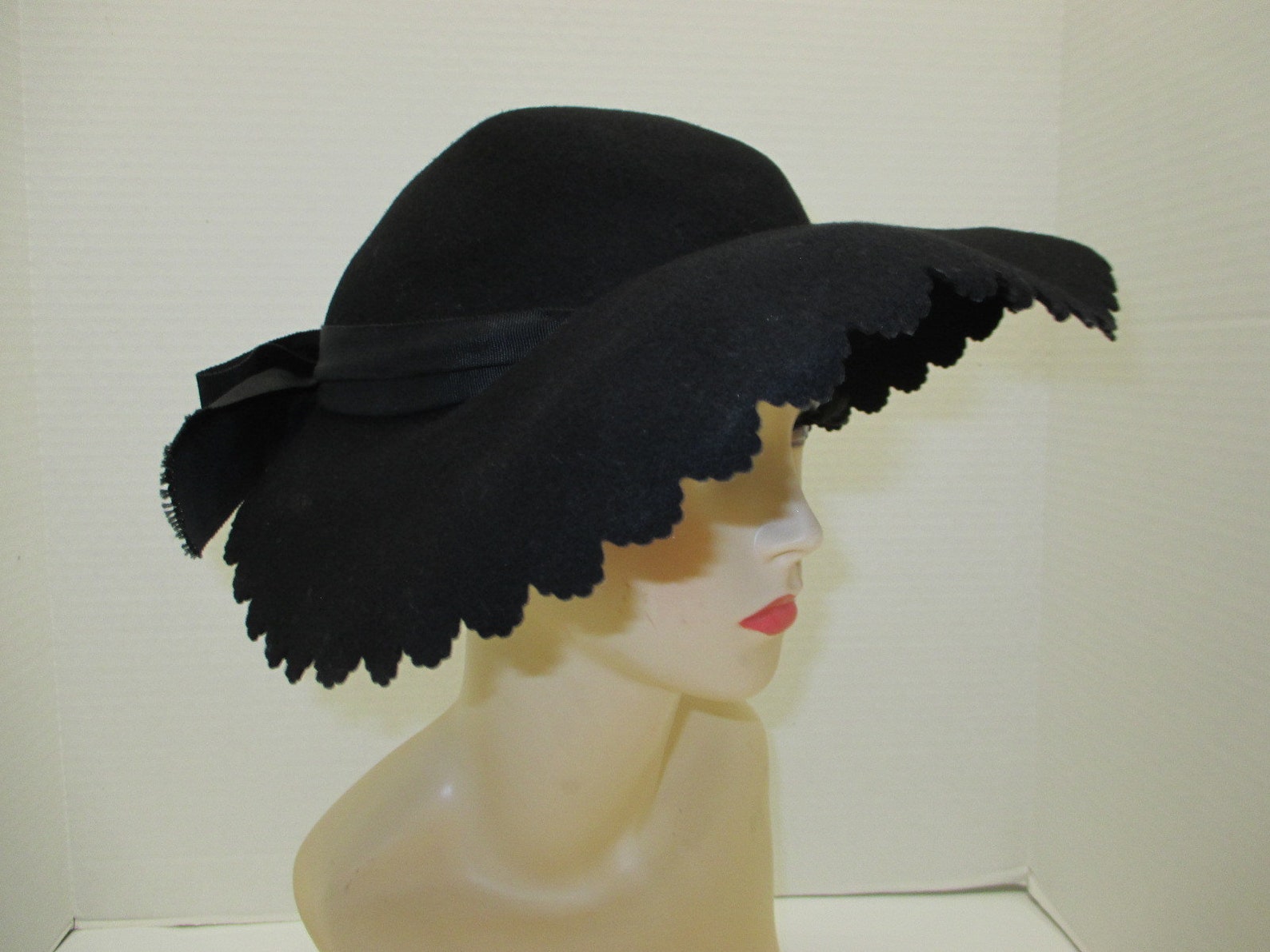 1960s Ladies Black Hat, Midcentury Hat, Wide Brim Hat, Unique Black Hat ...