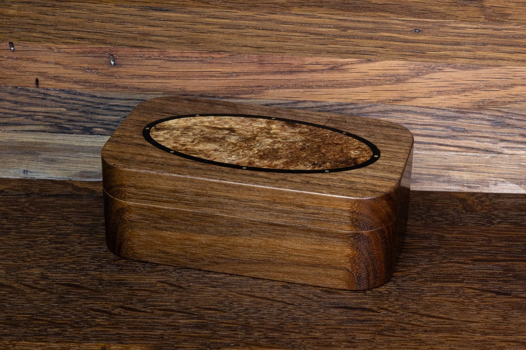 Artisan Handmade Walnut Box. Wooden Keepsake Box. Handcrafted Wooden ...