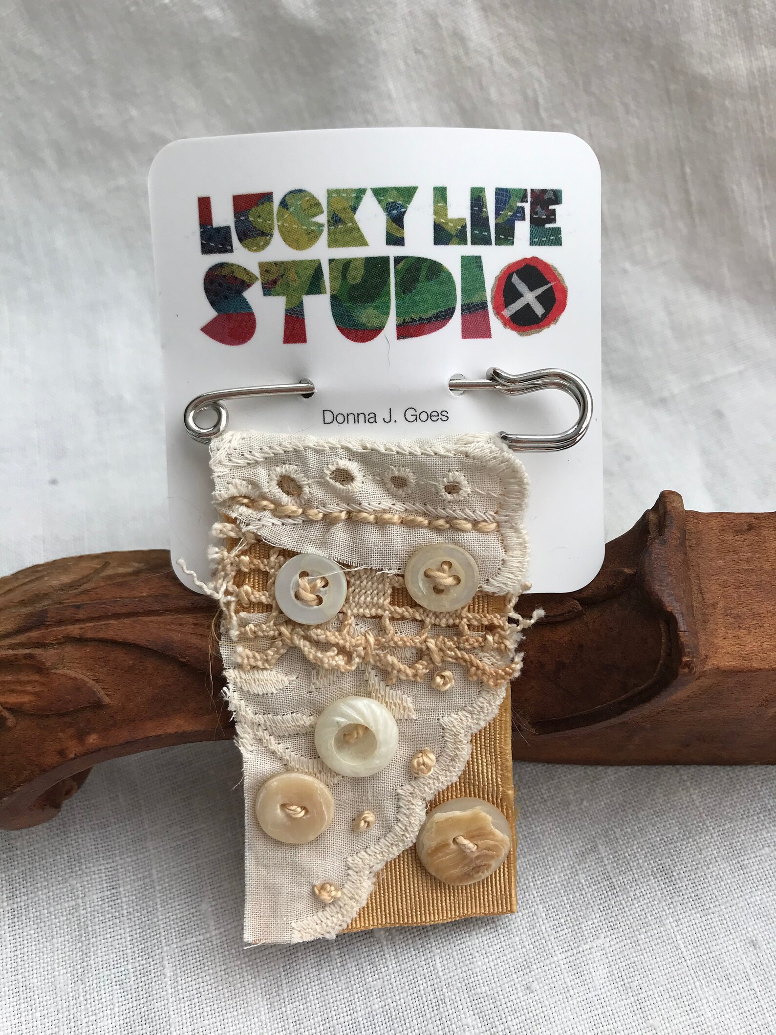 Textile Brooch, Mixed Media Brooch, Fabric Kilt Pin, Fabric Jewelry ...