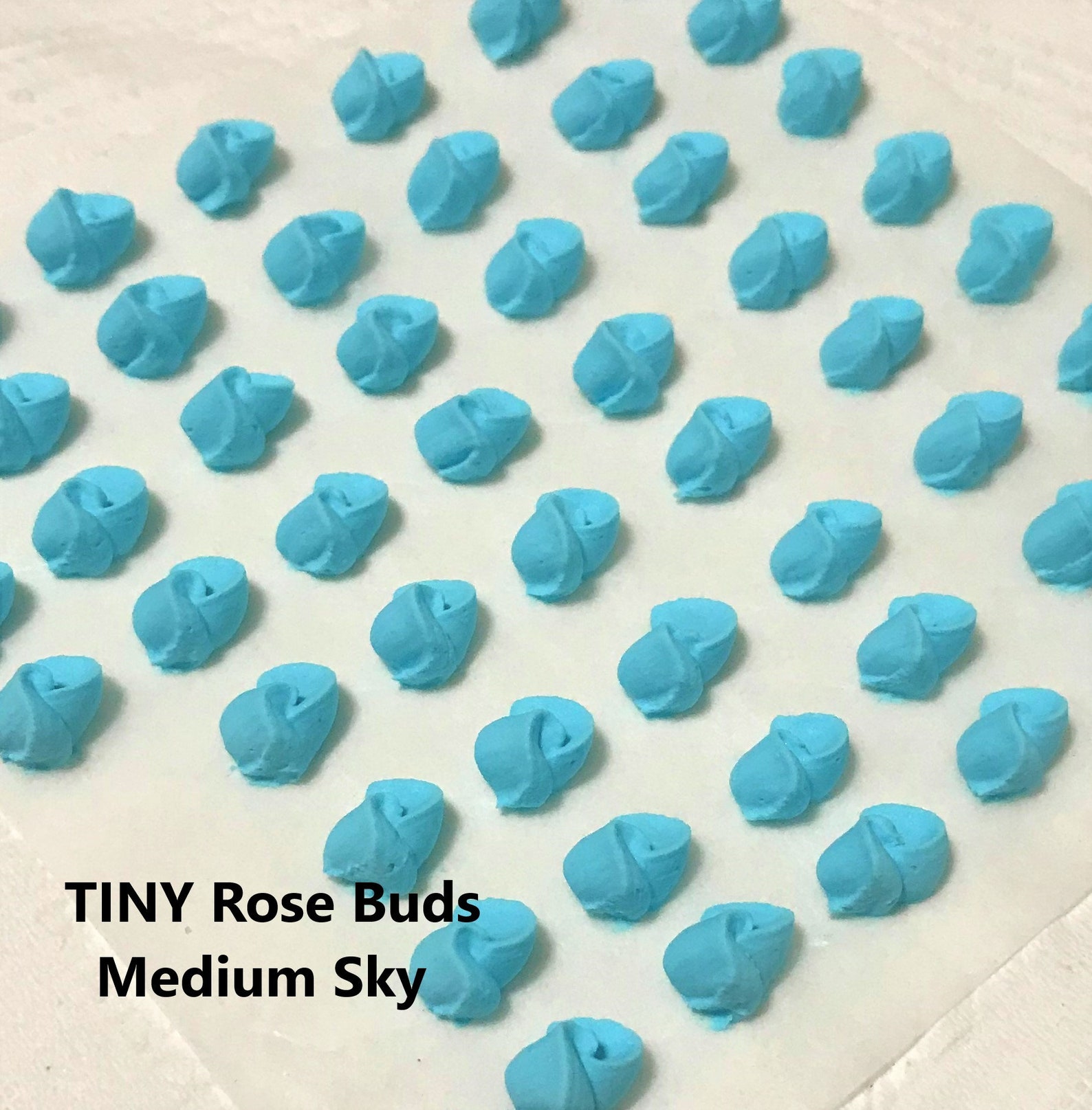 50 TINY Edible Rose Edible Flower Edible Topper Edible | Etsy