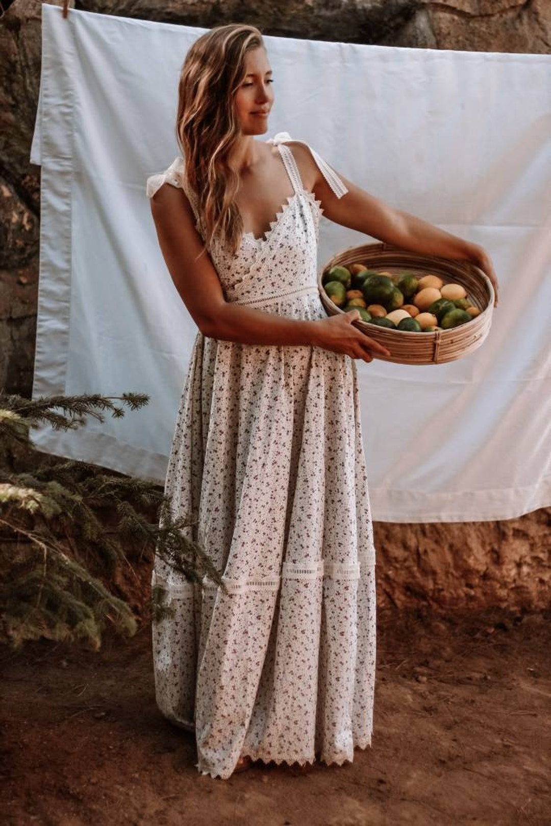 Woman Country Floral Maxi Dress - Etsy Canada