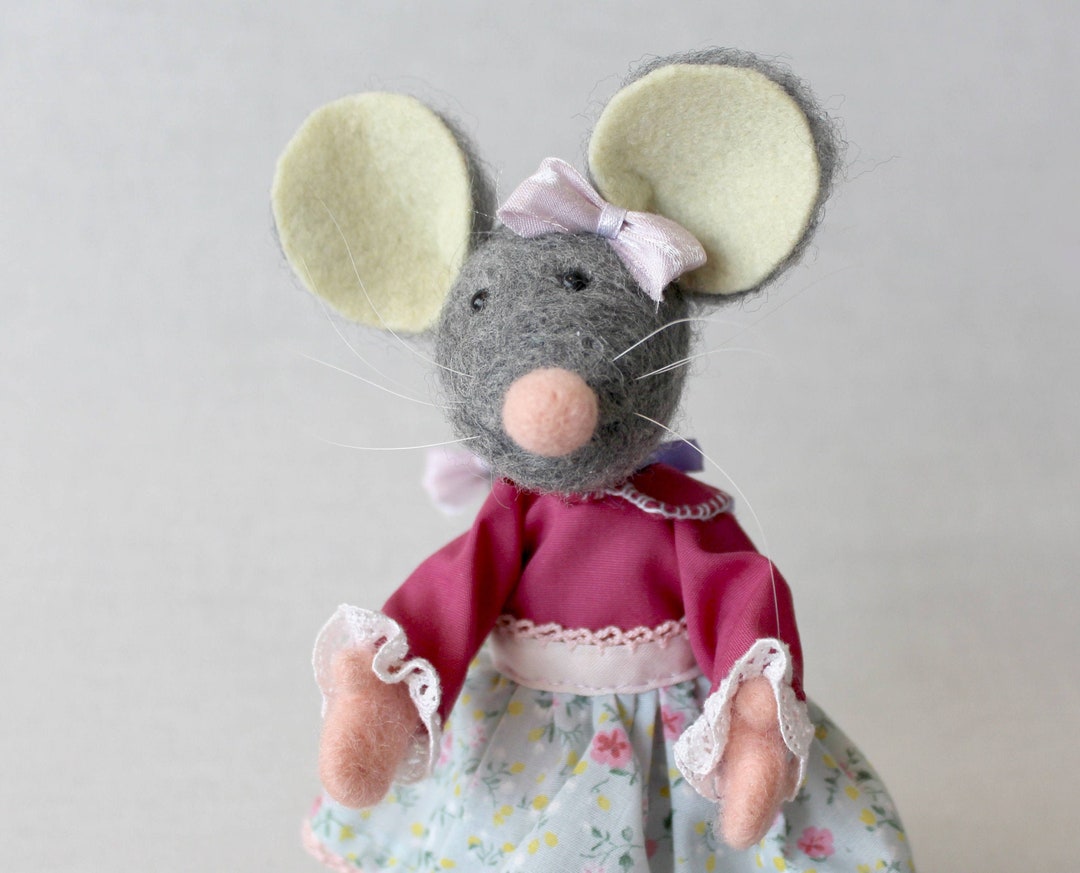 Needle Felted Mouse With Real Cat Whiskers, and Clothing Made by Hand ...