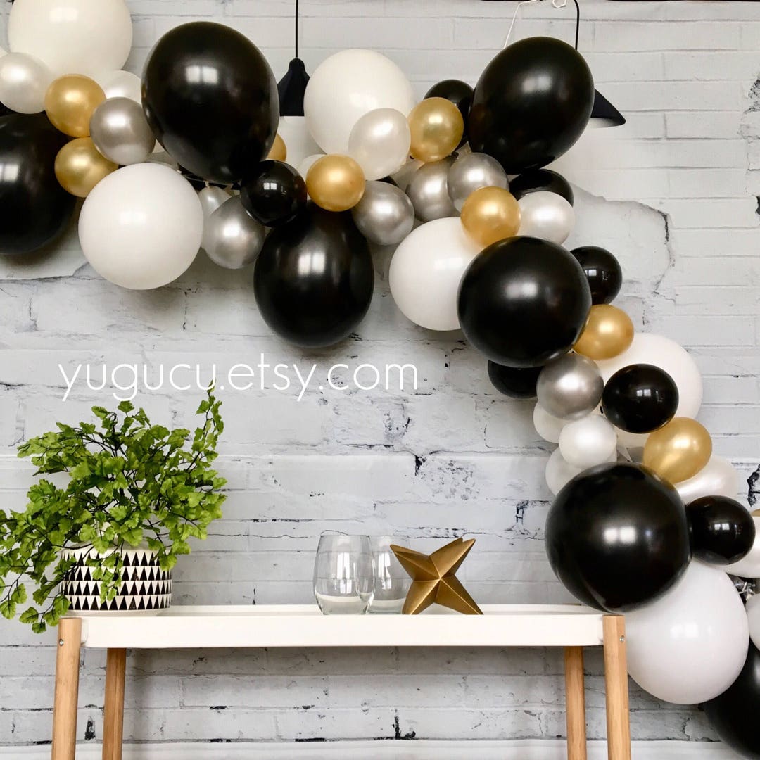 Balloon Garland Kit | DIY Balloon Garland || Black, Gold, Silver and ...