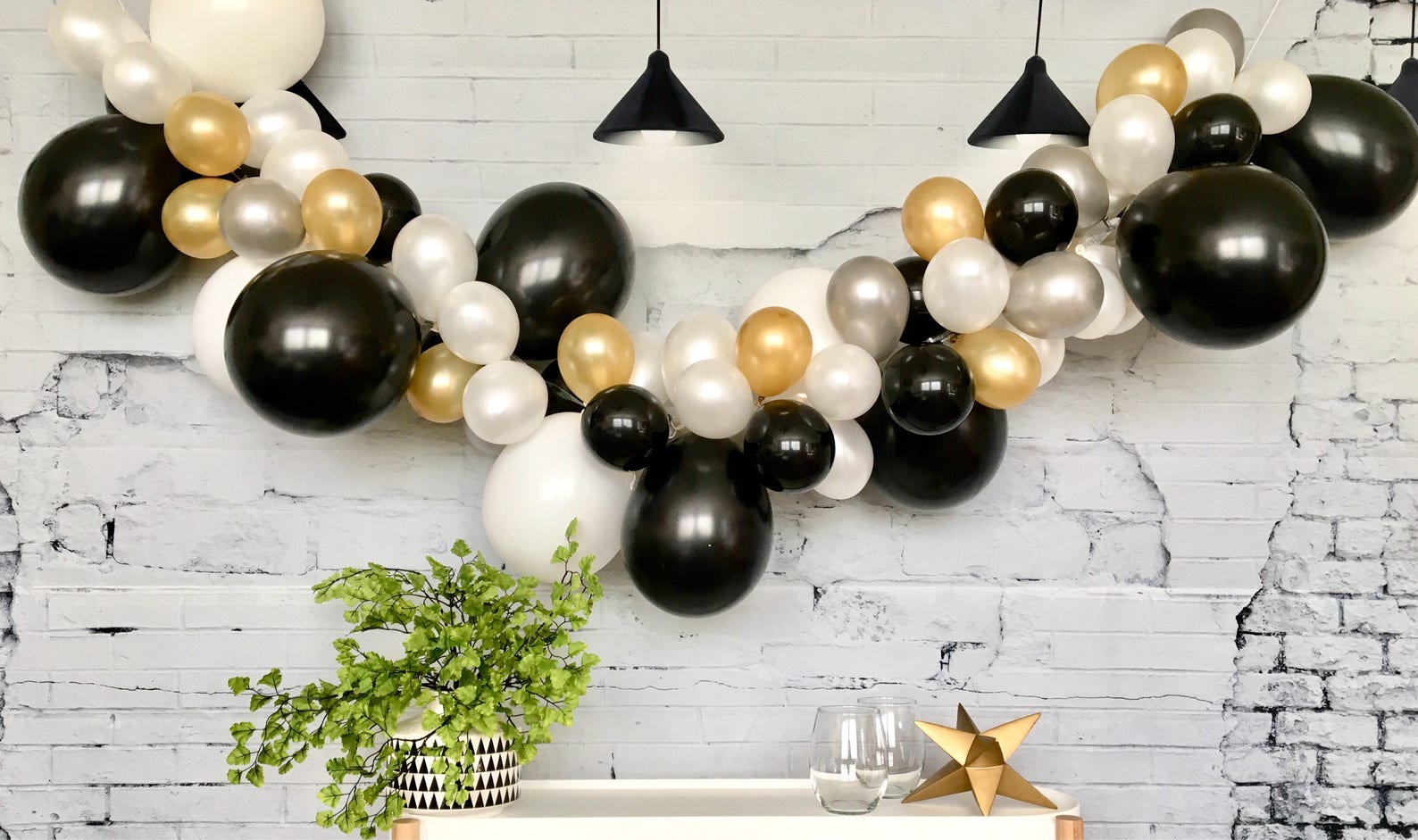 Balloon Garland Kit DIY Balloon Garland Black Gold | Etsy