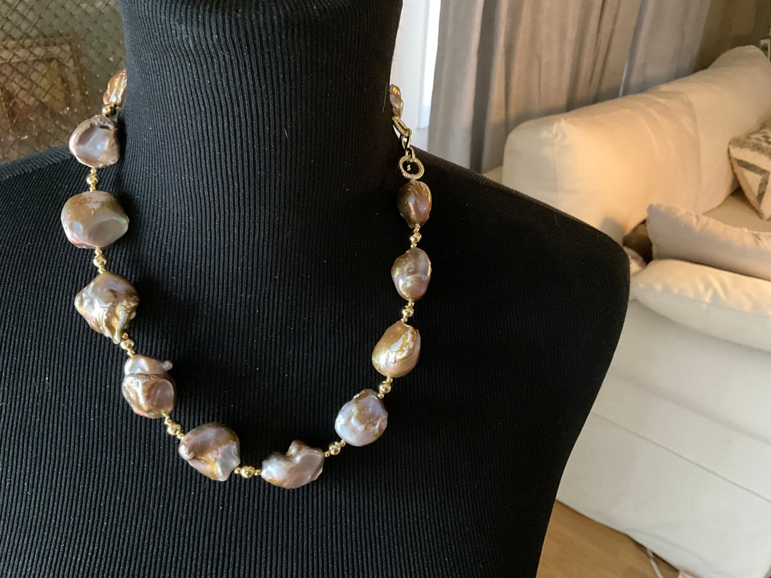 Giant Pearl Necklace. 20” Coppery Color - Etsy