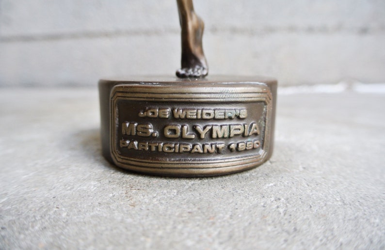 Amazing Delesprie Bronze Sculpture - Joe Weider's Ms. Olympia - Bronze ...