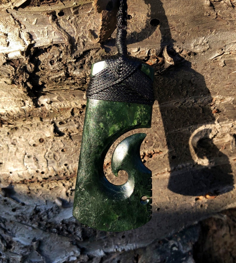 Pounamu greenstone nephrite jade maori toki fish hook | Etsy