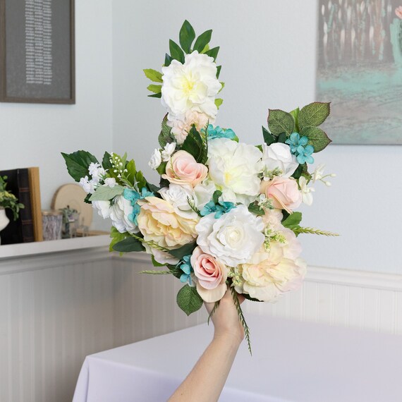 ILY Wall Art I Love You Hand Shape // Light-weight for - Etsy