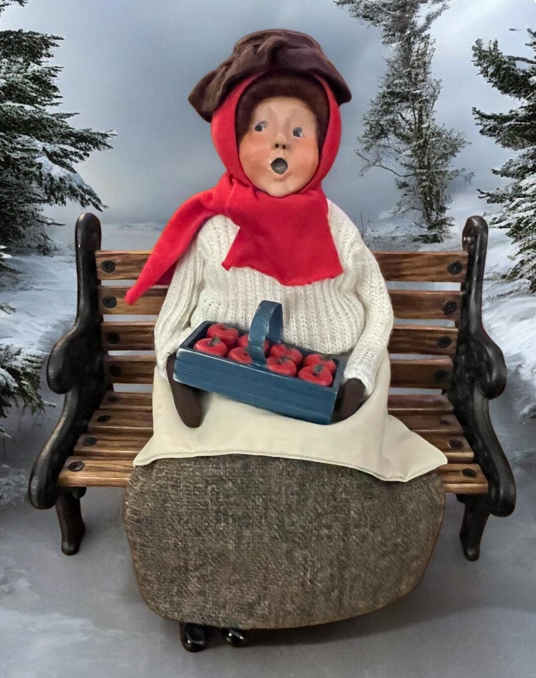 Byers Choice Carolers 1991 Cries of London Apple Lady on Bench Figurine ...