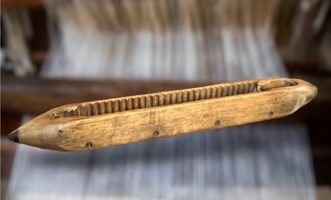 Vintage 21" Weaving Wood Boat Shuttle / Wooden Flying Shuttle Bobbin ...