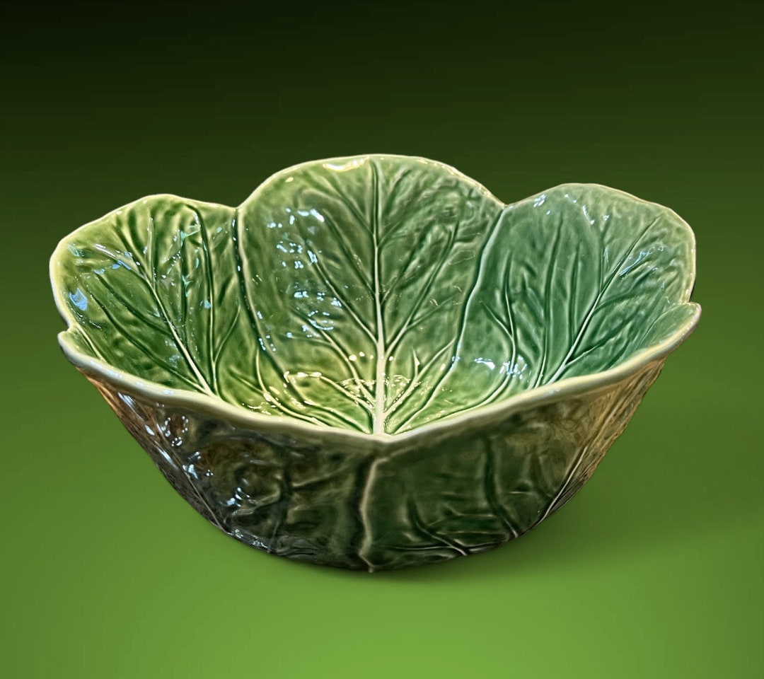 Bordallo Pinheiro Portugal Embossed Cabbage Leaf Salad Bowl 115 Oz ...