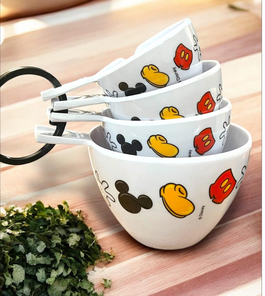 Disney Set of Four (4) Mickey Mouse Nesting Measuring Cups / Mickey ...