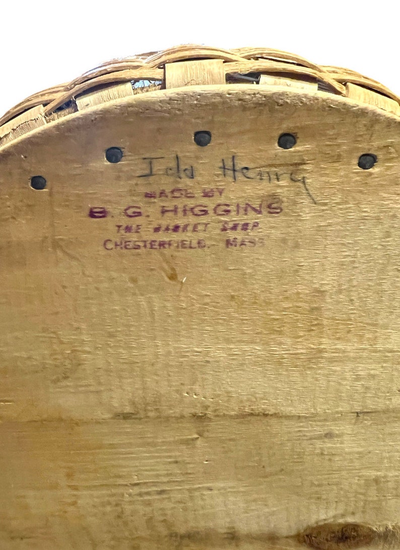 Vintage B.G. Higgins Chester MA Wood Pie Carrier Basket With Riser ...