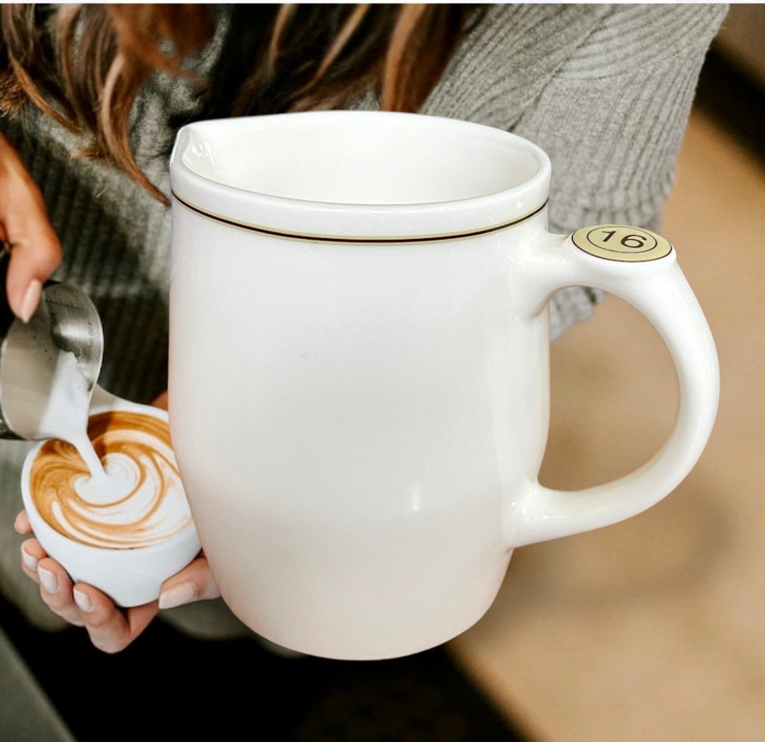 Starbucks Coffee 16 Oz. Frothing Creamer / Starbucks 16 Oz. Froth ...