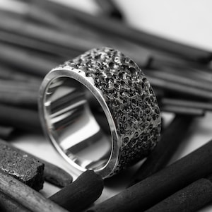 Cosmos Rock Ring Black Lava Ring Volcanic Ring Unusual Ring - Etsy