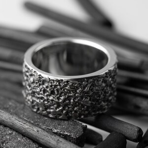 Cosmos Rock Ring Black Lava Ring Volcanic Ring Unusual Ring - Etsy